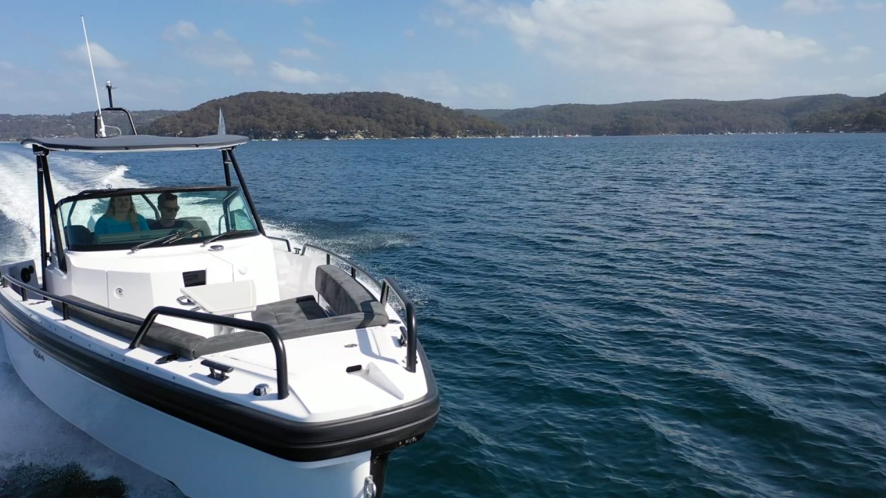 Axopar 28 BRABUS Line | Whale and seal spotting | Eyachts